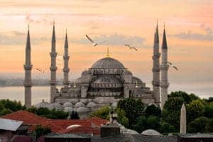 Istanbul Weather in April: 5 Tips to Embrace Spring's Beauty